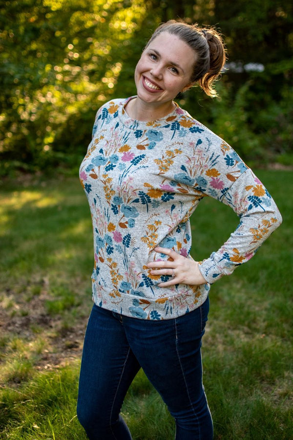 Club Hacci Sweater by Bri from The Lilac Needle - Raspberry Creek Fabrics