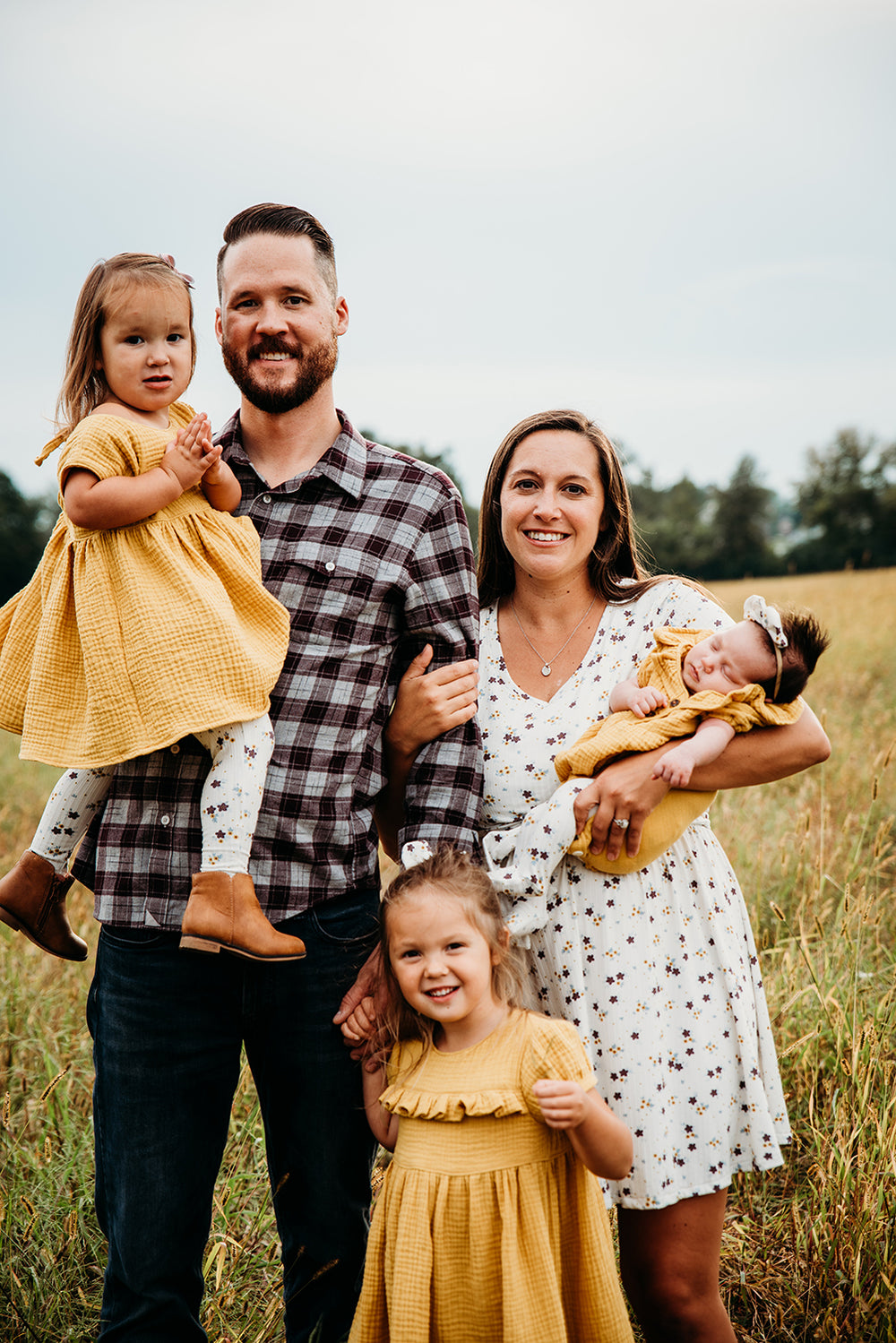 Family Picture Looks with Maggie White - Raspberry Creek Fabrics