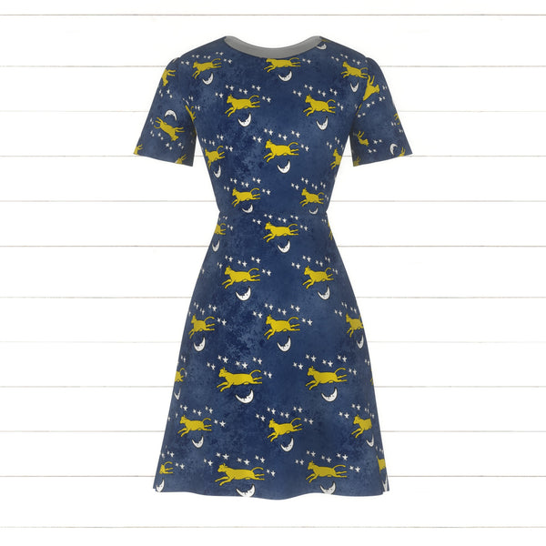 Goodnight Cow Jumping Over The Moon - Raspberry Creek Fabrics